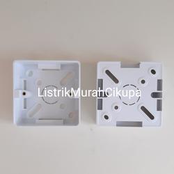 Jual MASKO Inbowdus IB/ OB/ Inbodus/ Inbow Dus/ Kotak Saklar Segi Putih ...