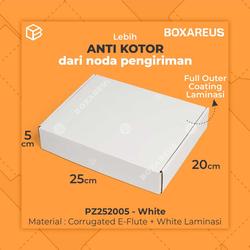 Jual KOTAK HITAM 18x16x2cm KARDUS POLOS KARTON BOX HAMPERS DUS KAOS ...