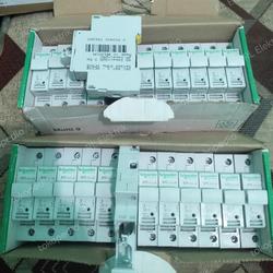 Jual SCHNEIDER STi FUSE CARRIER 10.3x38 A9N15658 - 3P + N - Kab. Tegal - Harapan Elektrik ...