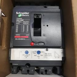 Jual SCHNEIDER MCCB NEW NSX250F 4P 200A TMD 36KA TMD C25F6TM200 ...