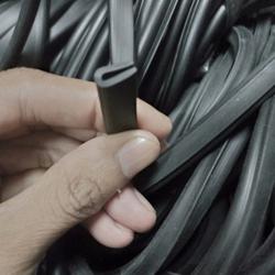 Jual Karet untuk pintu box panel kelipatan 1 meter - Jakarta Pusat ...