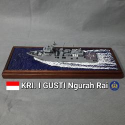 Jual diecast/Model/Miniatur kapal perang KRI Bung Tomo (357) Diorama ...