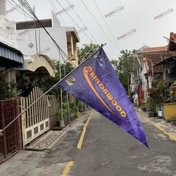 Jual Bendera Tour Guide Segitiga 2 Sisi / Custom Bendera Petunjuk Tour ...