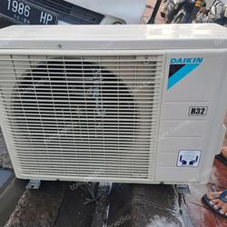 Jual Ac outdoor Daikin 2pk R32 made in thailand - Jakarta Utara - Light ...