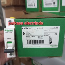 Jual MCB SCHNEIDER IC60N 1P 2A 6KA A9F74102 - Jakarta Pusat - perkasa electrindo | Tokopedia