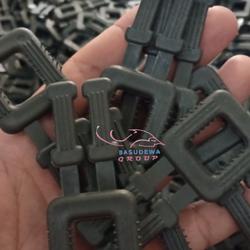 Jual KLEM GESPER PLASTIK KLEM SUPER TALI STRAPING | STRAPPING BESA 1 KG ...