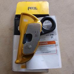 Jual PETZL RESCUCENDER ROPE CLAMP B50A - Jakarta Barat - PETZL ...