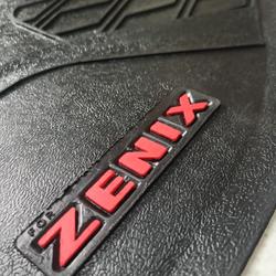 Promo Karpet Mobil Toyota Innova Zenix Full Set Logo - LOGO MERAH ...