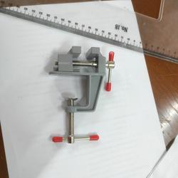 Jual ragum mini clamp meja,ragum kecil - RAGUM MINI - Jakarta Pusat ...