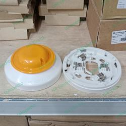 Jual Smoke Detector System Sensor by Honeywell type 882 - Jakarta Pusat ...