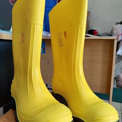 Jual Sepatu safety boot INYATI / Wayna INYATI Original asli - 39 ...