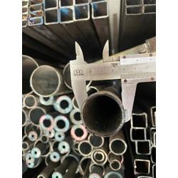 Jual Besi Pipa Galvanis 1 1/2 inch x 6 M; 1.5 inch; 1.5"; 1,5 inch - 1. ...