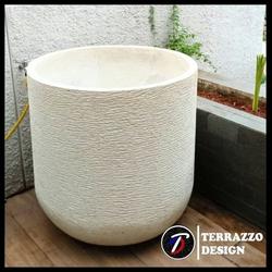 Jual pot tanaman outdoor besar jumbo 70 cm bahan teraso - Kota Depok ...