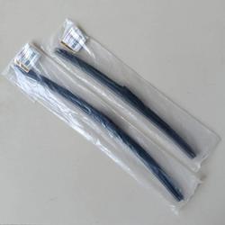 Jual wiper blade kanan mitsubishi pajero sport 2009-2015 8250a002 asli ...
