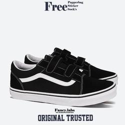 Jual Vans Old Skool Velcro Classics Black White Original - 37 - Jakarta Barat ...