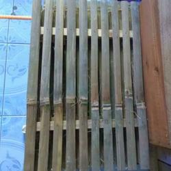 Jual Footrest bambu alas kandang kelinci dari bambu ukuran 60x40 cm ...