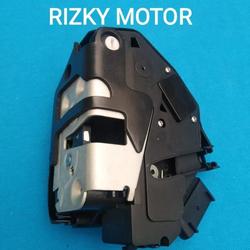 Jual Door Lock kunci pintu Belakang Kiri Ford Everest Ranger Ori ...