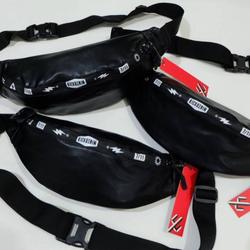 Tas Kick Denim 2022