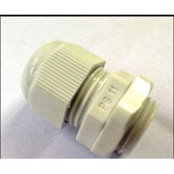 Jual Kabel Gland PG-11 / Cable Gland PG11 / Glen PG 11 / PVC PG-11 Bk ...