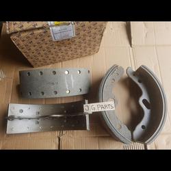 Jual Shoe Brake Kampas Rem Depan Hino Dutro 130 Asli Asli 04494-37140 ...