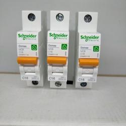 Jual Mcb Schneider New Domae 6Ka DOMF01116 1 phase 1P 16A 16 Ampere C16 - Kota Tangerang ...
