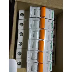 Jual MCB Schneider Domae 1 Phase 20 Ampere Original SNI, 1p 20a 1pole - Jakarta Barat - CL Home ...