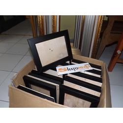 Jual Light Brown Wood Frame - Bingkai Kayu Cokelat Muda Pigura ...
