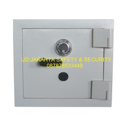 Jual BRANKAS BOX CABINET LEMARI ARSIP SAFETY MAXIGUARD BESI ANTI API ...