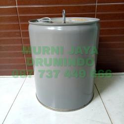 Jual Jerigen kaleng / jerigen kaleng/ drum besi bekas 30 liter+ - Kota ...