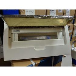 Jual MCB Box Panel Larkin Listrik 18 Way Inbow & Outbow - LX-18-I-MCB BOX - Jakarta Barat ...