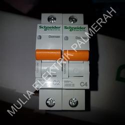 Jual Schneider MCB 1P 2A 4A MCB Breaker Domae 1 Phase 2 Ampere / 4 Ampere - - 2A - Jakarta ...