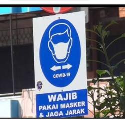 Jual sign rambu tiang berdiri standing kawasan masker mask aturan jarak ...