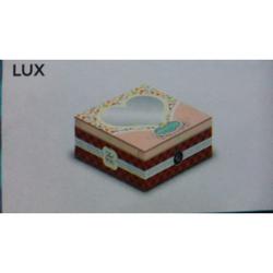 Jual Dus kotak box kue dengan mika kaca 1 pak isi 10 lbr - Merah ...