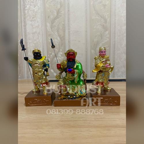 Jual Patung dewa kwan kong set / kwankong dan pengawal 4 inch fiber set ...