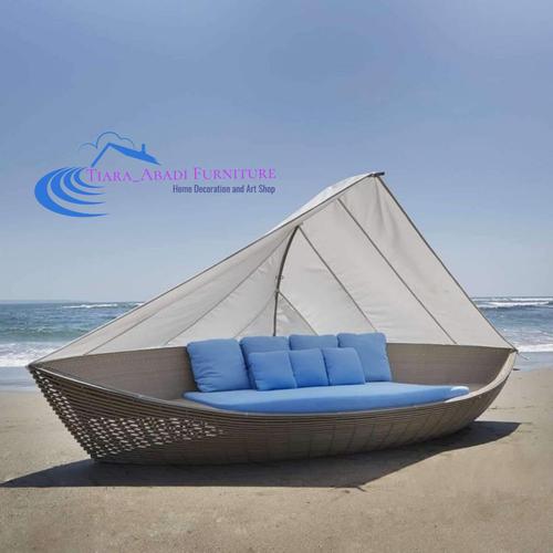 Jual daybed rotan sintetis model custom perahu , sofa bed rotan ...