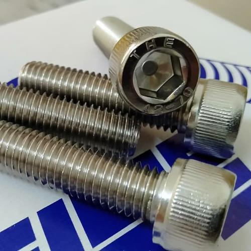 Jual Baut L stainless M6 x 40 SUS 304 Socket Cap Screw FT THE / Baut L5 ...