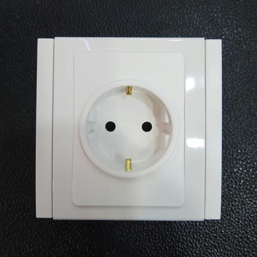 Jual Boss/Stop kontak Boss B 3000 Lumio B3426/16S WW - Jakarta Pusat ...