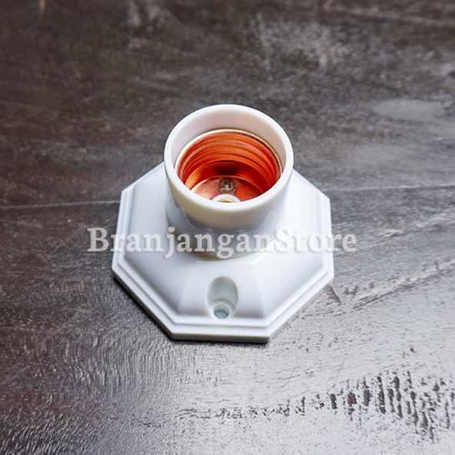Jual Fitting Lampu Tempel / Fitting Plafon OKACHI E27 Putih - Kab ...