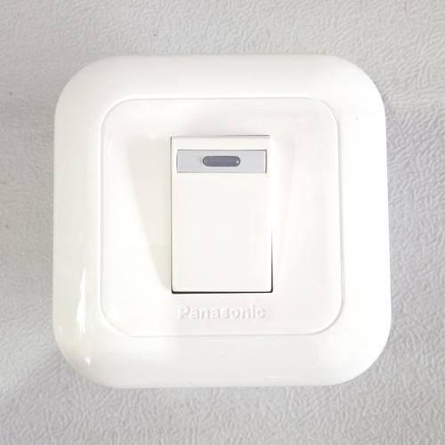 Jual SAKLAR TUNGGAL/ENGKEL KECIL LAMPU PANASONIC WIDE SERIES - Kota ...