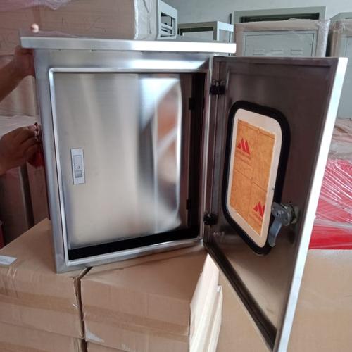 Jual Box Panel Stainless 30x40x20 tebal 1.2mm SS 304 outdoor pake ...
