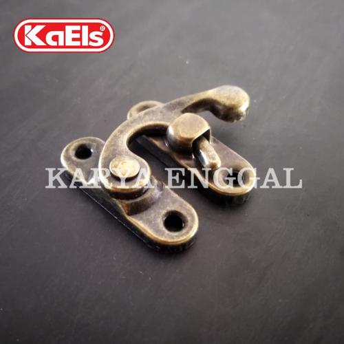 Jual Kunci Box Antik Gerendel Pengait Box Kotak Perhiasan Sovenir Kiri ...