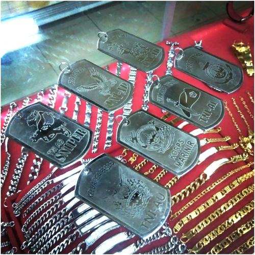 Jual Liontin plat etsa TNI besi/baja putih (monel) - Polisi Militer ...