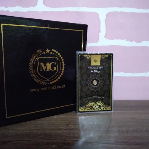 Jual Minigold 0,05 gram Black Series Mini Gold Emas Logam Mulia 24 ...