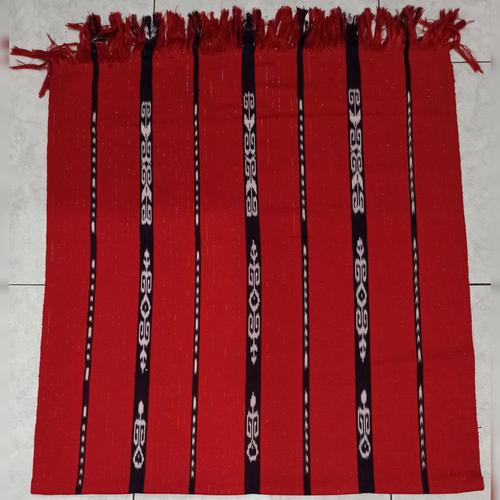 Jual Kain Tenun Ikat Tanimbar (Merah _ 147 x 68 cm) - Kab. Tangerang ...