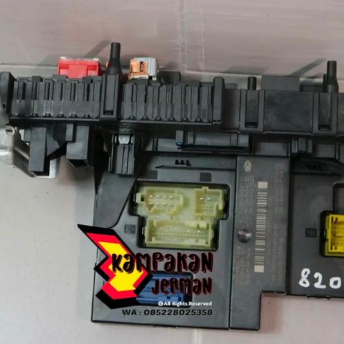 Jual Rear SAM Fuse Box W204 Mercedes-Benz A2045458201 - Jakarta Utara ...