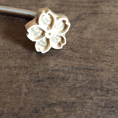 Jual hot stamp cake motif bunga sakura ukuran 3 cm - Kota Medan - goh ...