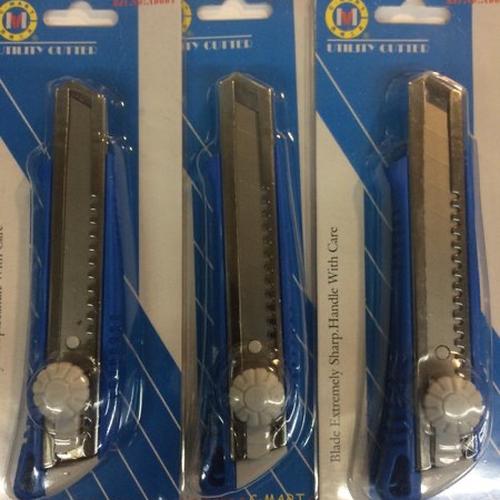Jual Cutter Jumbo Cmart Kualitas Bagus Dan tajam Original - Jakarta ...
