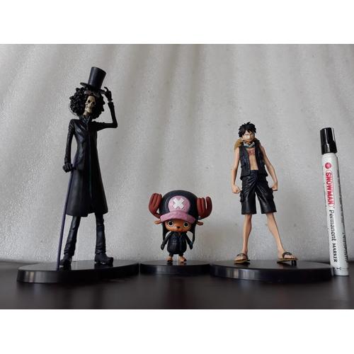 Jual Koleksi figure one piece gold movie isi 3 karakter luffy chopper ...