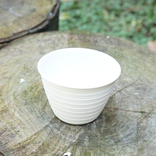 Jual Pot Tawon Mini 8 cm / Pot Plastik Putih Model Tawon / Pot Mini ...