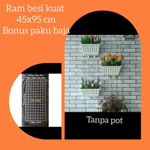 Jual Ram besi bunga dan tempat rak pot dinding - Putih - Jakarta ...